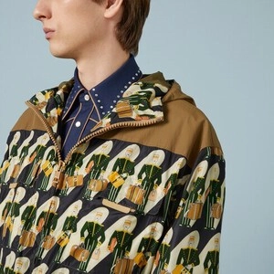 Gucci Graphic Print Zip-up Hooded Coat