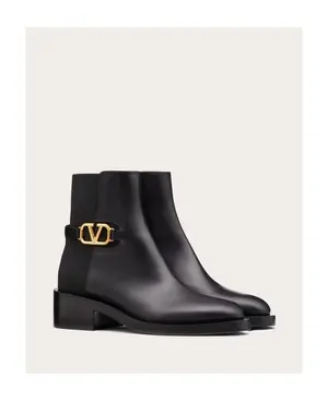 Valentino Garavani Vlogo Signature Ankle Boots