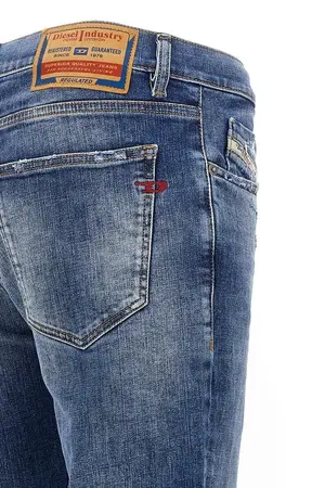 DIESEL® 2019 D-strukt Straight Leg Jeans - Blue
