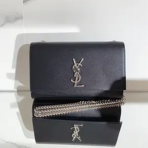 Saint Laurent Kate Logo Plaque Small Shoulder Bag - Black