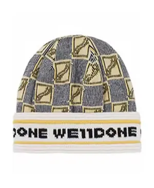 We11Done Logo Printed Ribbed Hat - Multicolor