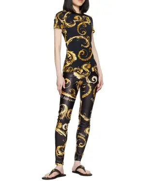 Versace Crewneck T-shirt With Baroque Print - Black