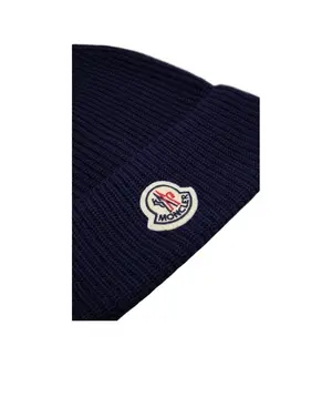 Moncler Logo Patch Ribbed-knit Beanie - Blue
