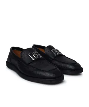 Dolce & Gabbana Logo Plaque Almond Toe Loafers - Black