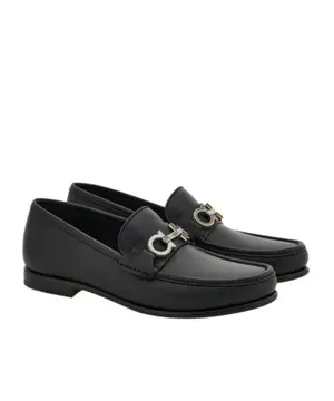 FERRAGAMO Gancini Detail Loafers - Black