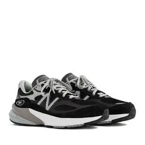 NEW BALANCE 990v6 Lace-up Sneakers - Black