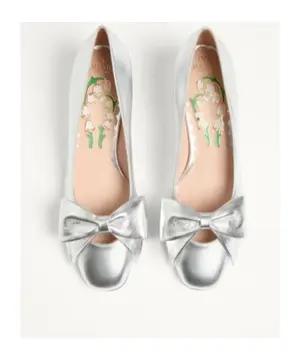 Valentino Garavani Bow Detail Square Toe Pumps
