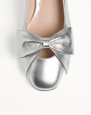Valentino Garavani Bow Detail Square Toe Pumps