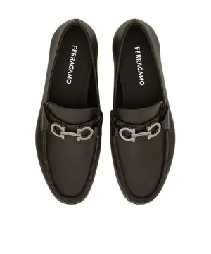 FERRAGAMO Avril Round Toe Loafers With Gancini Buckle - Black