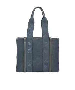Chloé Logo Shoulder Bag