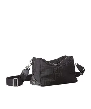 Fendi Squared Ff Logo Medium Shoulder Bag - Black