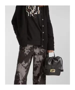 Fendi Ff Clasp Drawstring Backpack - Black