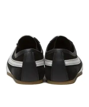 Dries Van Noten Contrast Panel Low-top Sneakers - Black