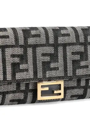 Fendi Baguette Continental Chained Wallet - Nude