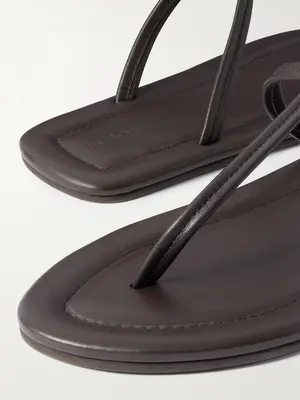 ST. AGNI Leather T-strap Sandals - Chocolate-colored