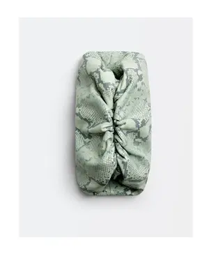 Bottega Veneta The Pouch Embossed Clutch Bag - Gray