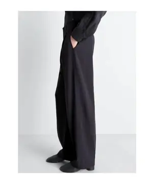 LEMAIRE Soft Tailored Pleated Trousers - Onyx