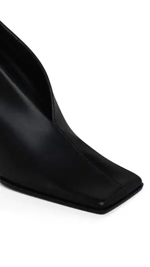 Alaïa Soft Square Pumps