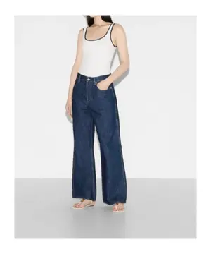 Gucci Wide-leg Jeans With Embossed Label