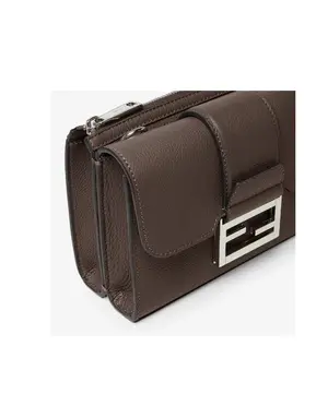 Fendi Leather Bag With Ff Clasp - Brown