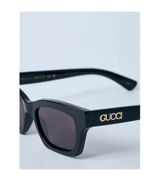 Gucci Rectangle Frame Sunglasses