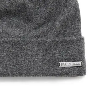 Balenciaga Logo Plaque Knitted Beanie - Grey