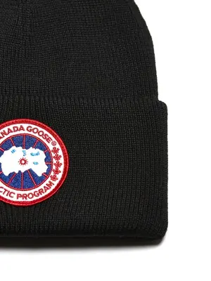Canada Goose Ribbed Logo Patch Beanie - Black