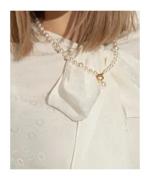 FERRAGAMO Pearl Necklace - Cream