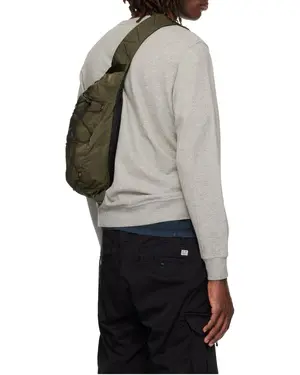 C.P. COMPANY Long-sleeved Crewneck Sweatshirt With Ribbed Hem - Grey