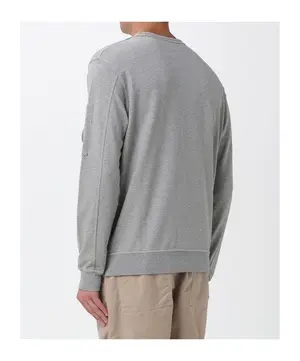 C.P. COMPANY Long-sleeved Crewneck Sweatshirt With Ribbed Hem - Grey