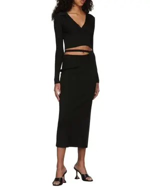 Anna October Ribbed V-neck Long Sleeve Crop T-shirt
