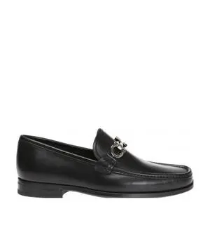 FERRAGAMO Gancini Loafers - Black
