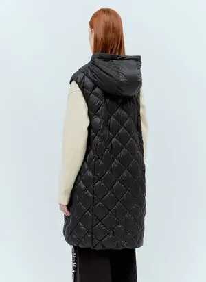 Max Mara Quilted Down Vest - Black