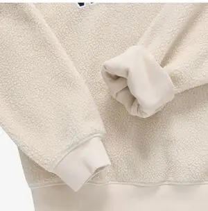 SPORTY  RICH Sporty & Rich Sherpa Wellness Crewneck Sweatshirt