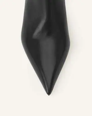 LANVIN Pointed Toe Side Zip Ankle Boots