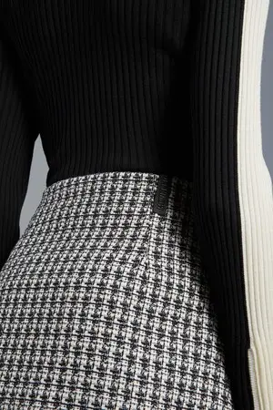 Moncler Tweed Mini Skirt With Fringed Hem - Black