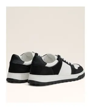 Ami Logo Embossed Low-top Sneakers