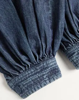 Valentino Garavani Chambray Pleated Jeans
