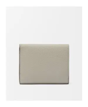 Loewe Trifold Wallet In Soft Grained Calfskin - Shell Grey/eucalyptus