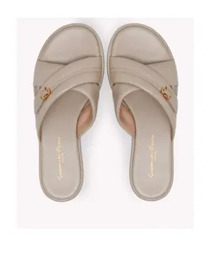 GIANVITO ROSSI Flat Sandals With Logo Detail