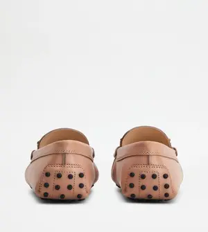 TOD'S Chain Link Detail Loafers