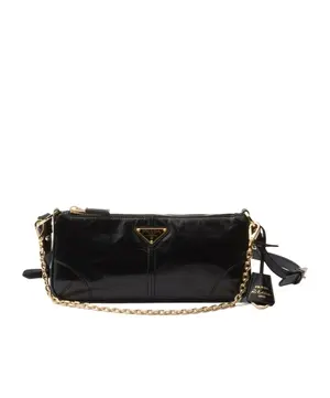 Prada Re-edition 2002 Zipped Medium Shoulder Bag - Black