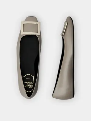 ROGER VIVIER Trompette Ballerina Flats With Buckle Detail - Beige