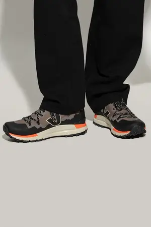 VEJA Logo Sports Sneakers - Black