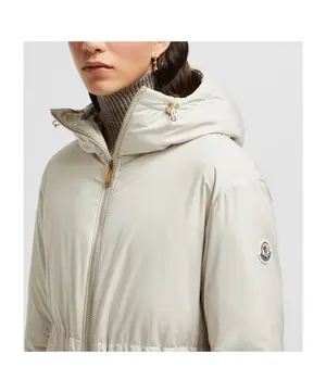 Moncler Boulogne Zip-up Padded Jacket - Beige
