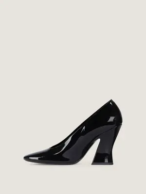Givenchy Sculpted Heel Pumps In Patent Leather