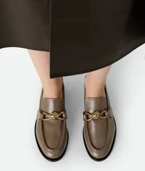Bottega Veneta Astaire Loafers With Knot Detailing - Pine Cones