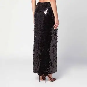 P.a.r.o.s.h Embellished Sequined Skirt - Black