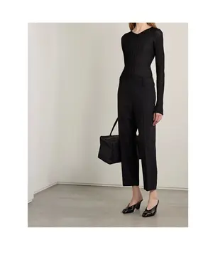 Khaite Tia V-neck Ribbed Knit Top - Black