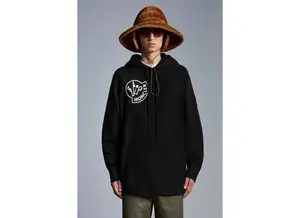 Moncler Logo Hooded Sweater